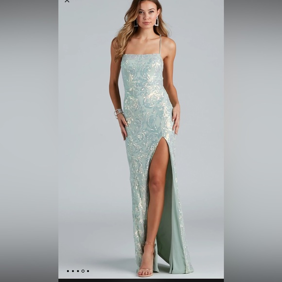 Windsor | Dresses | Windsor Mint Green Sequin Prom Dress | Poshmark